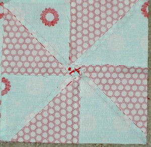 Making a Double Pinwheel – Artquiltmaker Blog